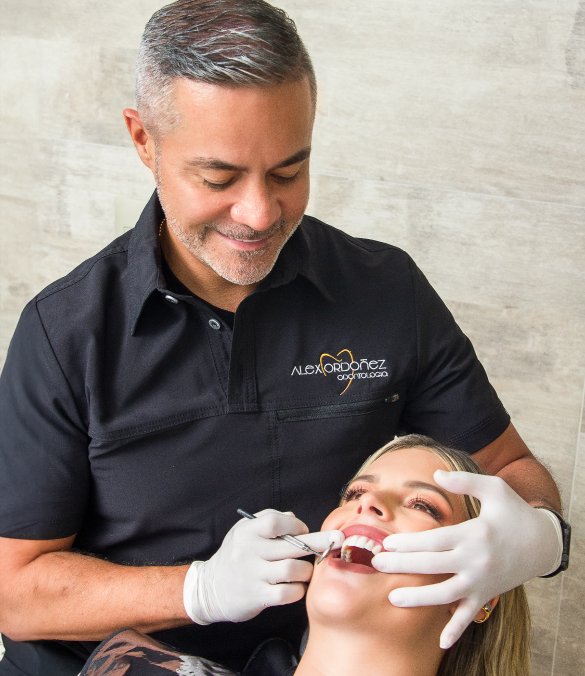 alexordonesodontologia.com